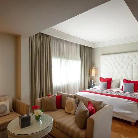 La Tour Hassan Palace Rabat • Situé dans le centre de Rabat : Prix des ...